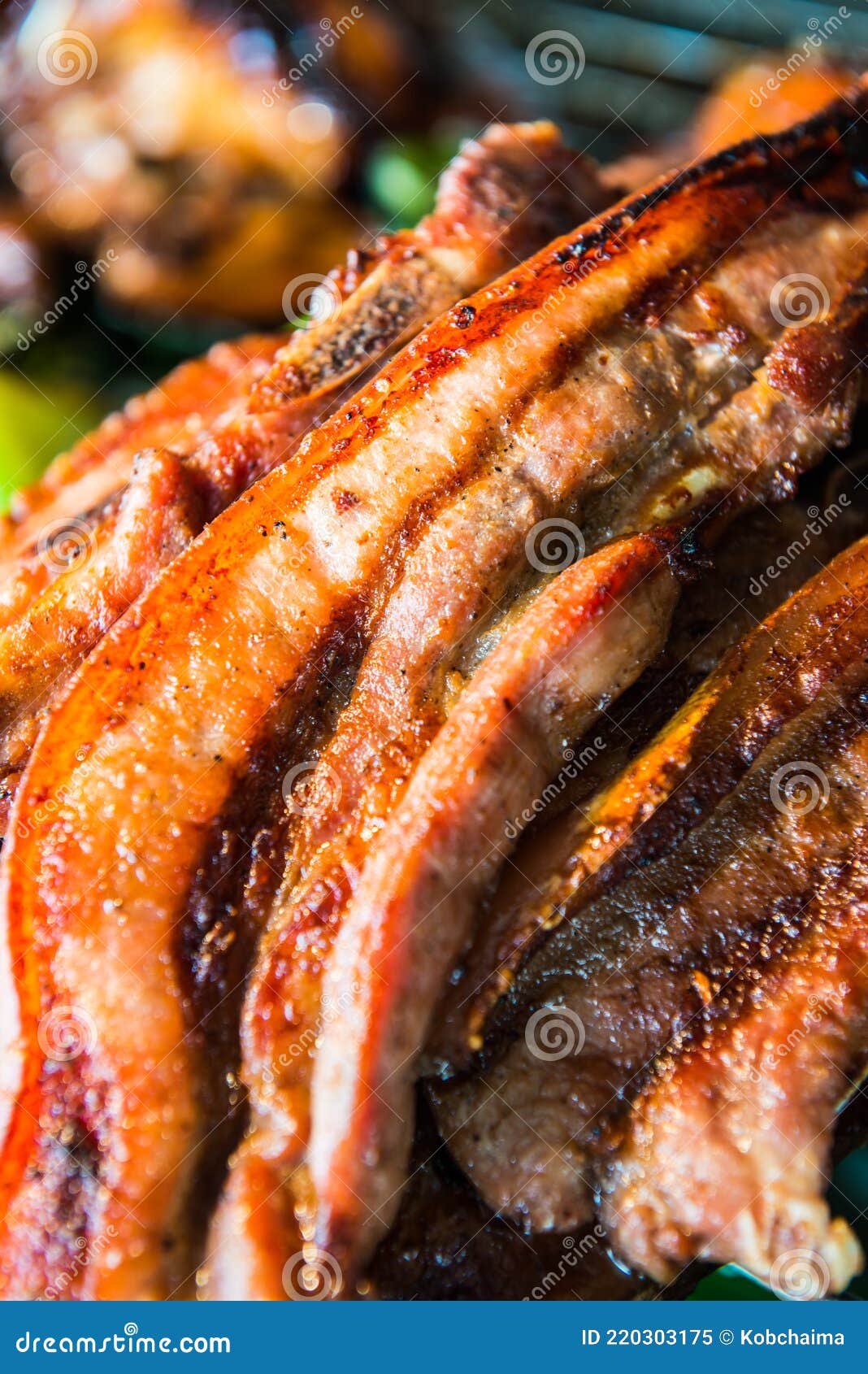 Charcoal Boiled Pork Neck, Grilled Pork Neck, Roasted Pork With Thai ...