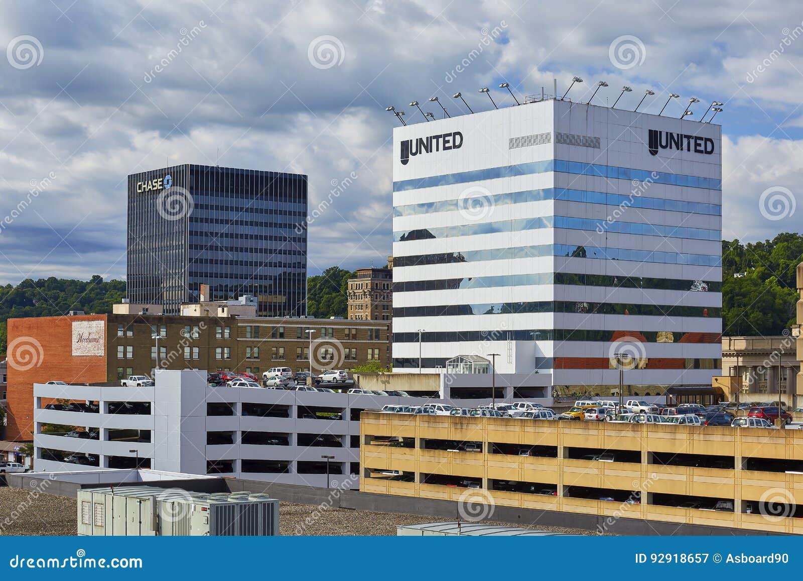 Charleston, West Virginia editorial photography. Image of city - 92918657
