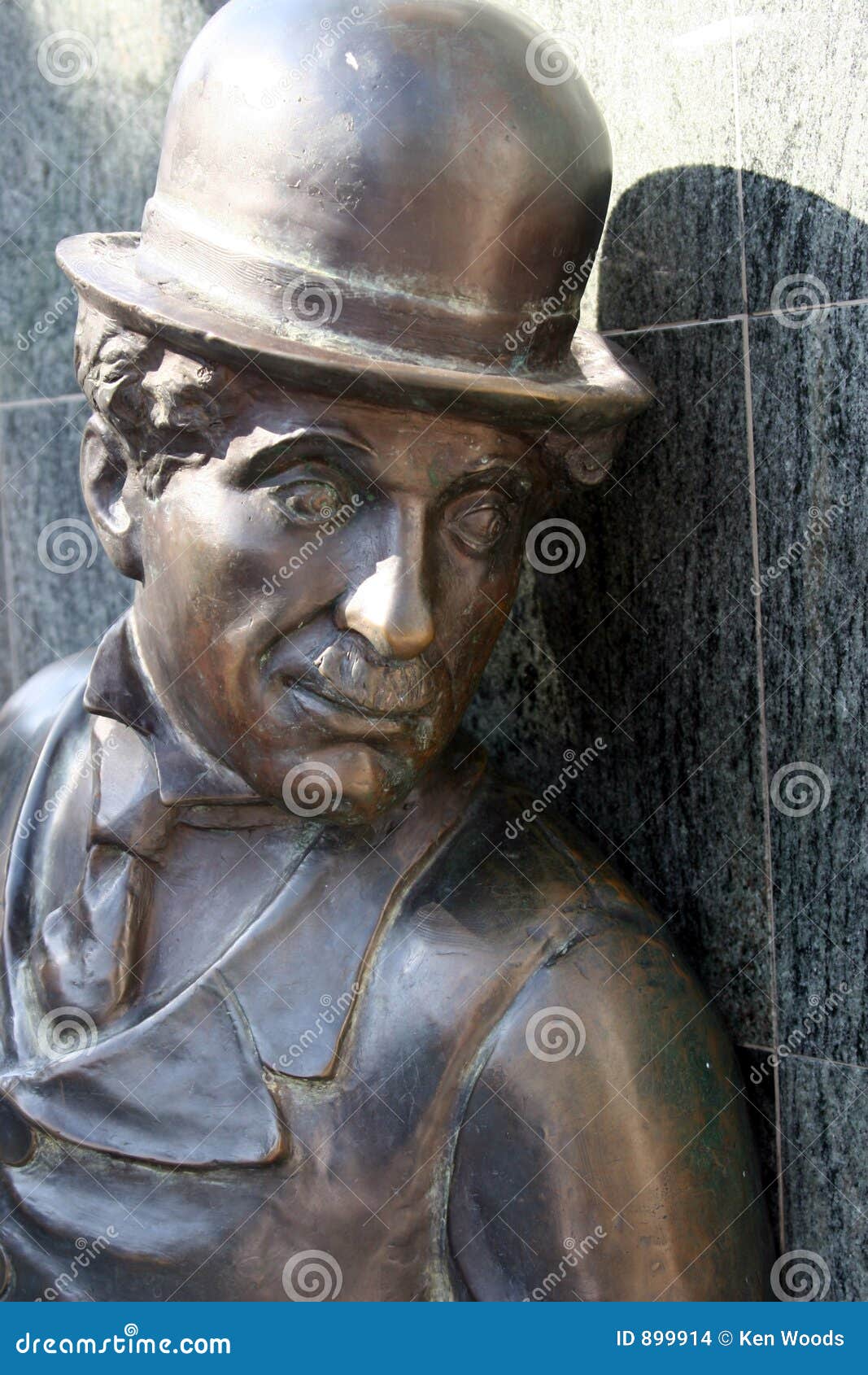 Charlie Chaplin statue stock photo. Image of sculpted, actor - 899914