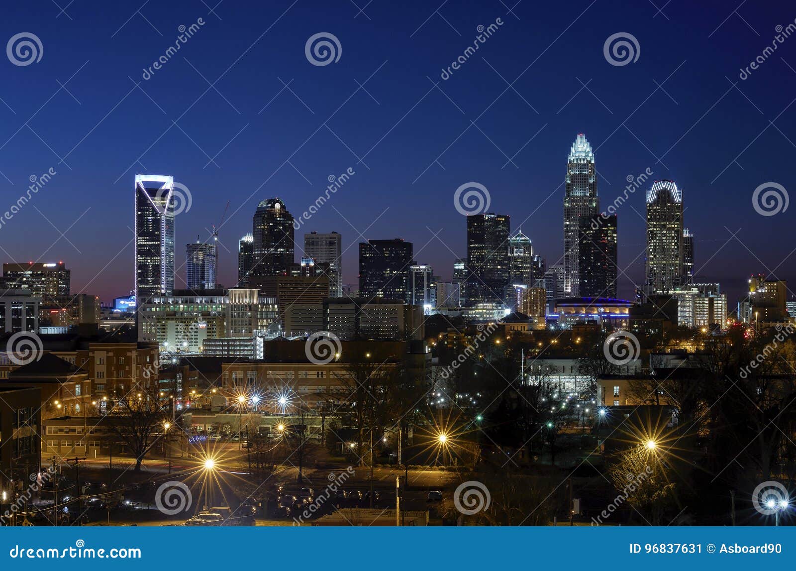 Charlotte, North Carolina Skyline Editorial Photo - Image of charlotte ...