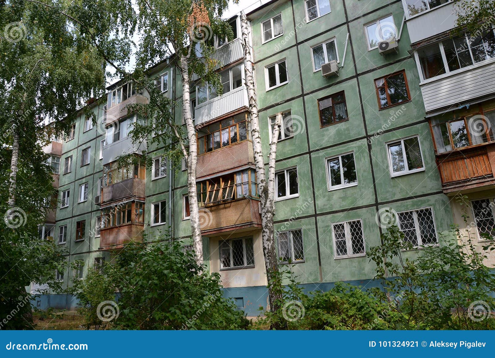 House of the Soviet Construction Editorial Photo - Image of floor ...