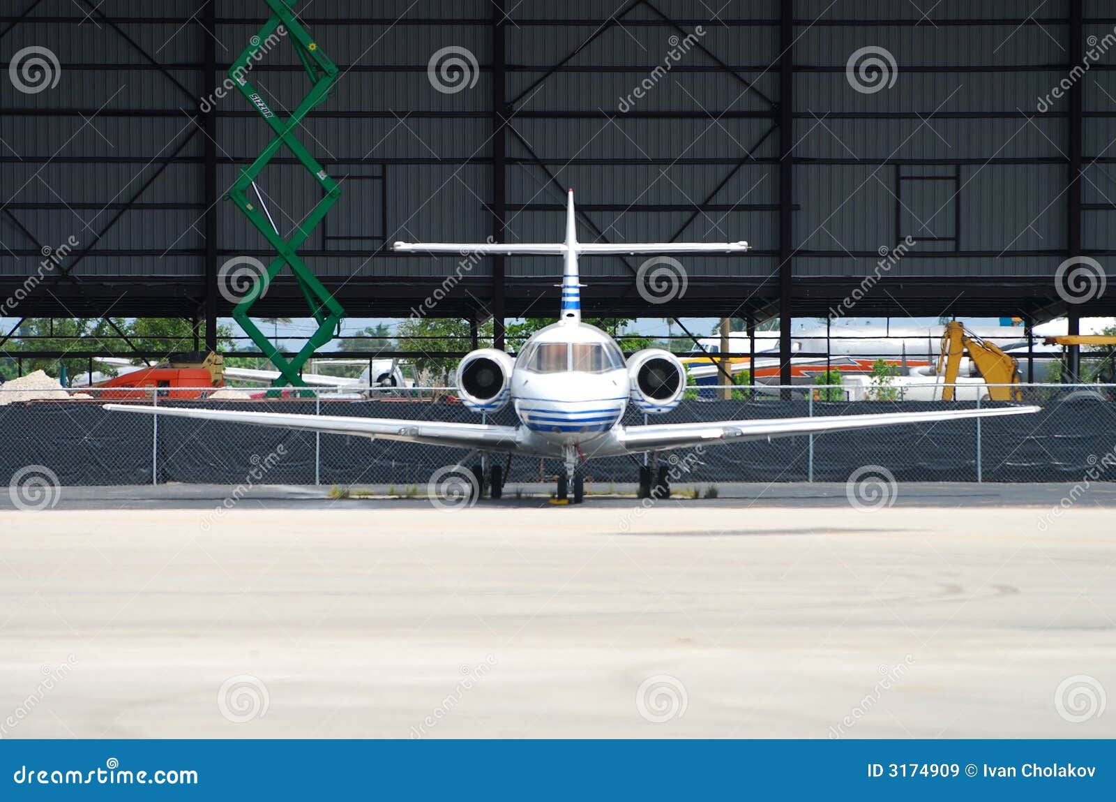 Charter plane stock image. Image of speed, transport, charter - 3174909