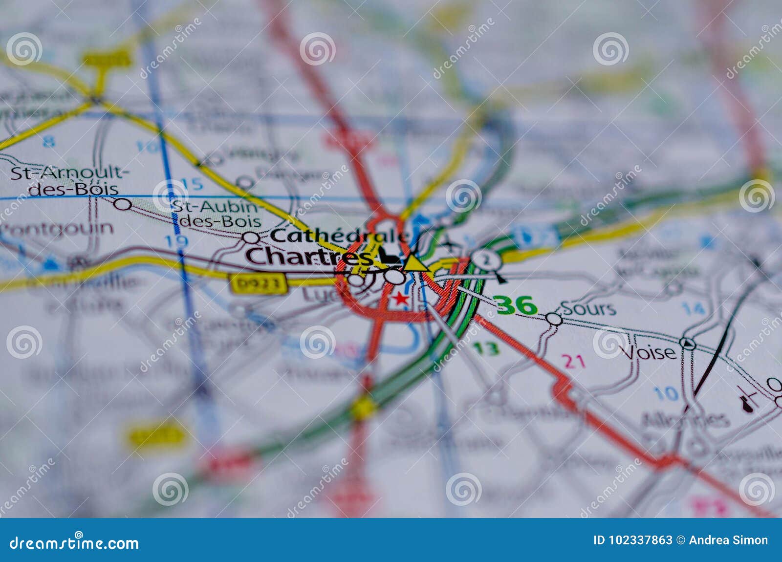 Chartres sulla mappa immagine stock. Immagine di regione - 102337863