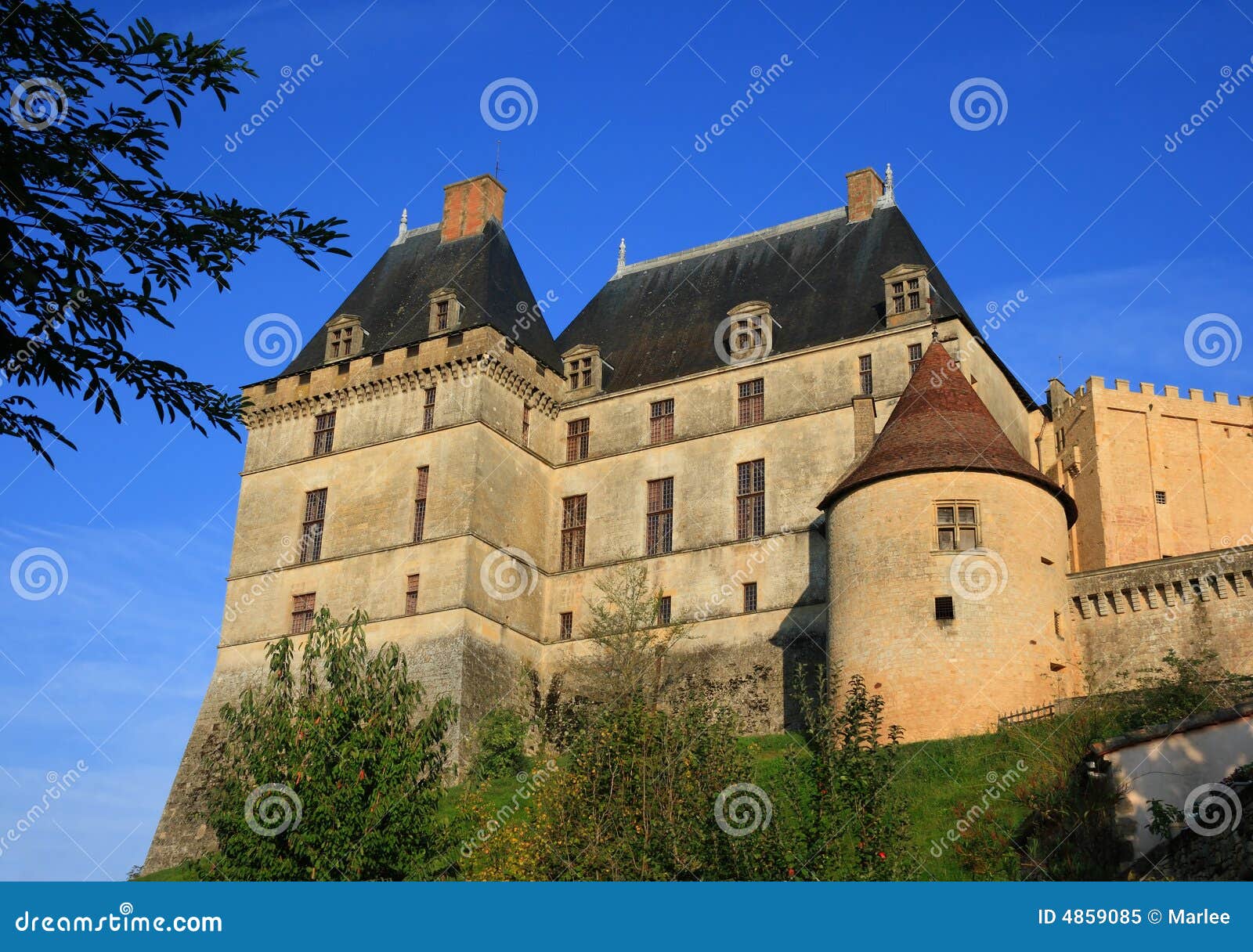 Chateau De Biron (Dordogne, France) Stock Image - Image of ancient ...