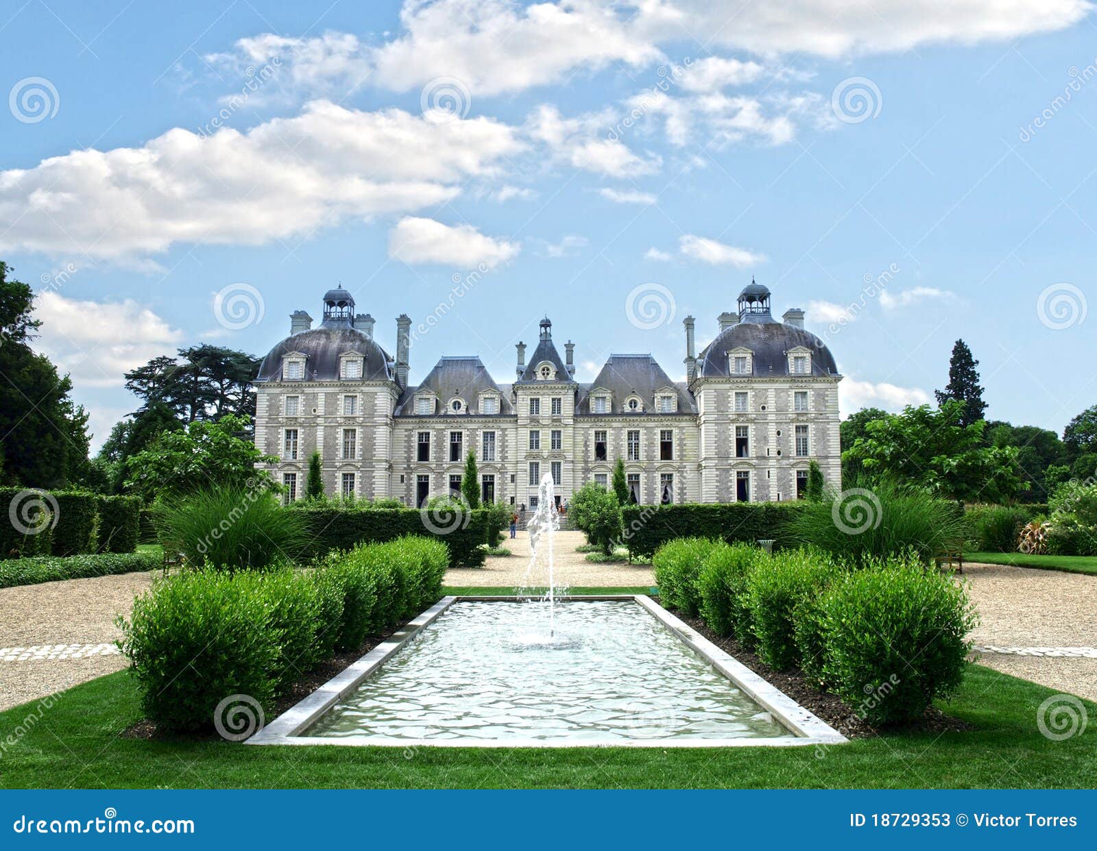 Chateau de Cheverny stock image. Image of building, castle - 18729353