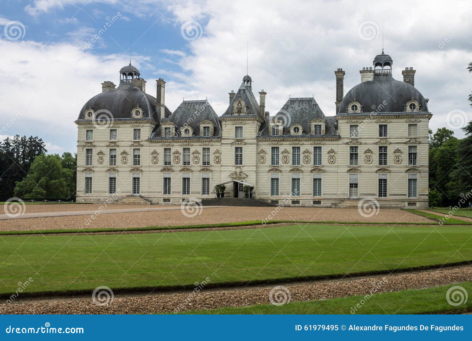 Chateau de Cheverny imagen de archivo. Imagen de castillo - 61979495