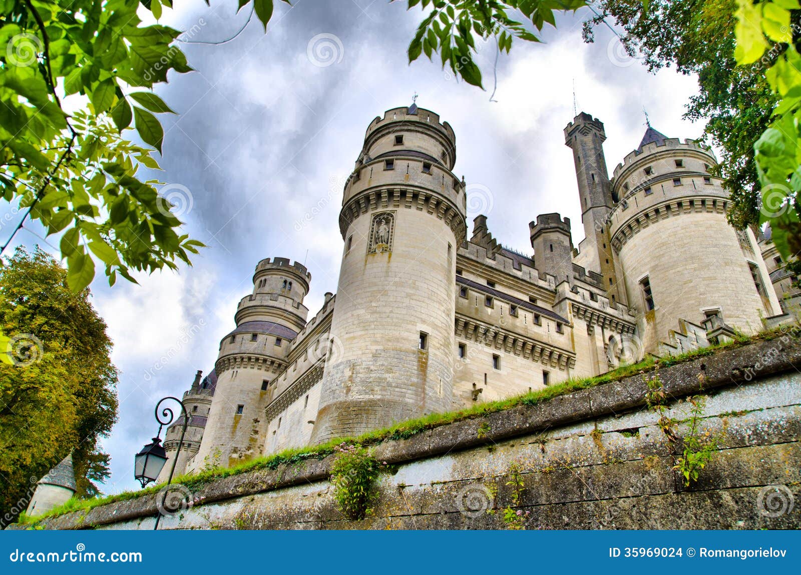 Chateau de pierrefonds stock photo. Image of ancient - 35969024