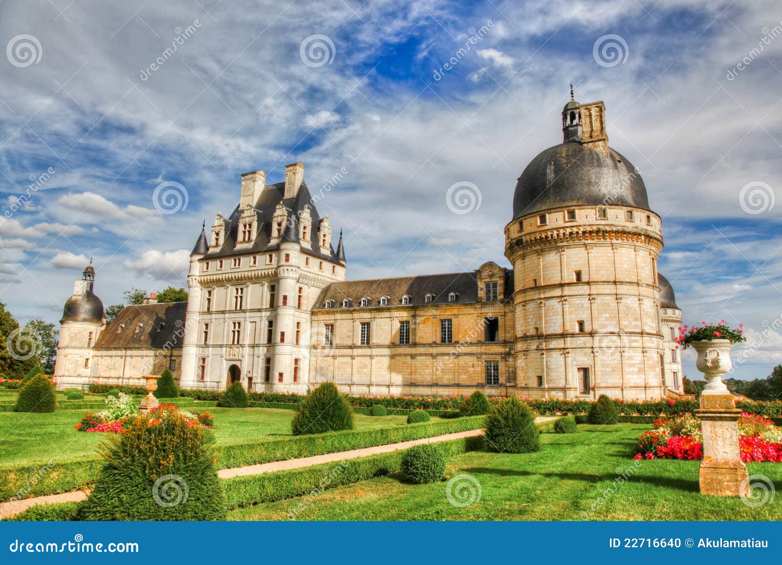 Chateau De Valencay, France Stock Photo - Image of castle, landscape ...