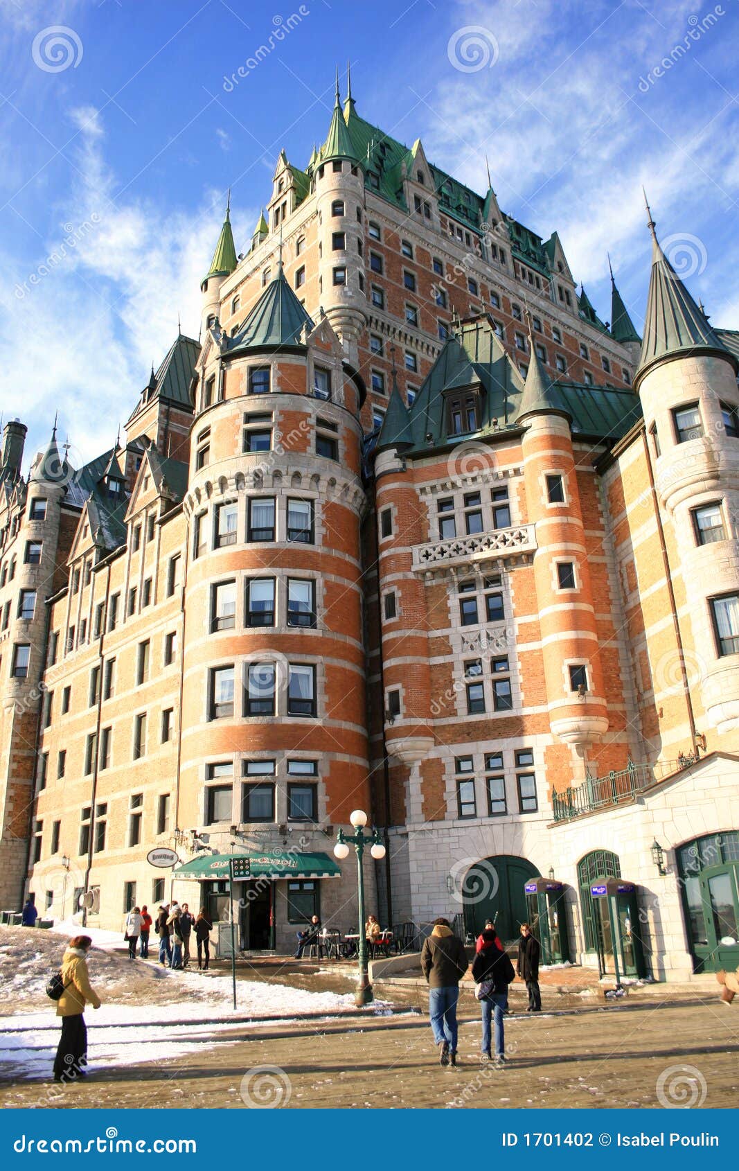 Chateau frontenac editorial photography. Image of building - 1701402