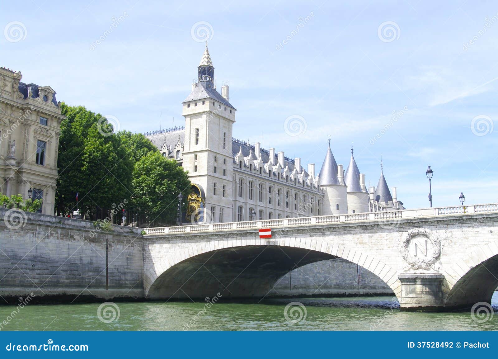 The Chatelet in Paris stock photo. Image of change, architecture - 37528492