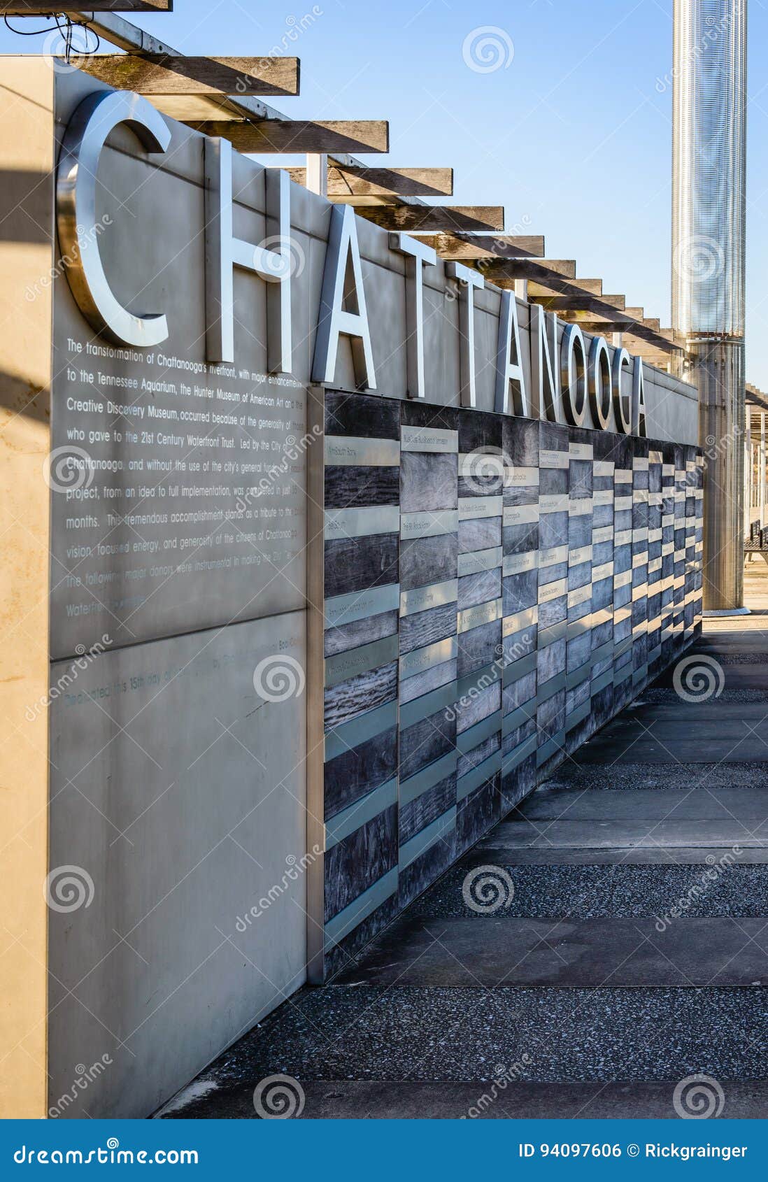 Chattanooga Waterfront Sign Editorial Photo - Image of tennessee ...