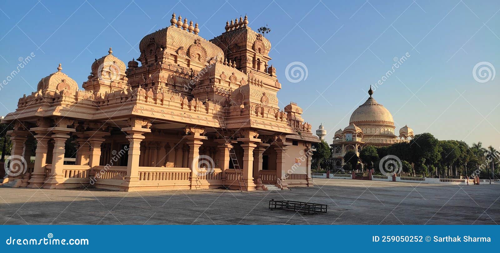 Chattarpur Mandir Best Architecture of Delhi. Stock Photo - Image of ...