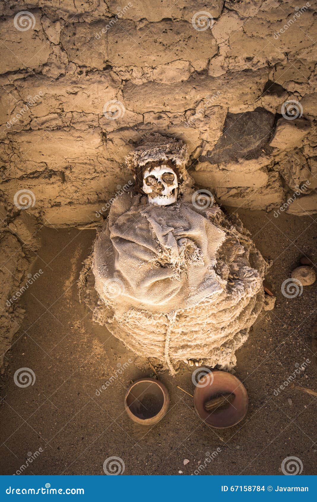 Chauchilla Cemetery With Prehispanic Mummies In Nazca Desert, Pe ...