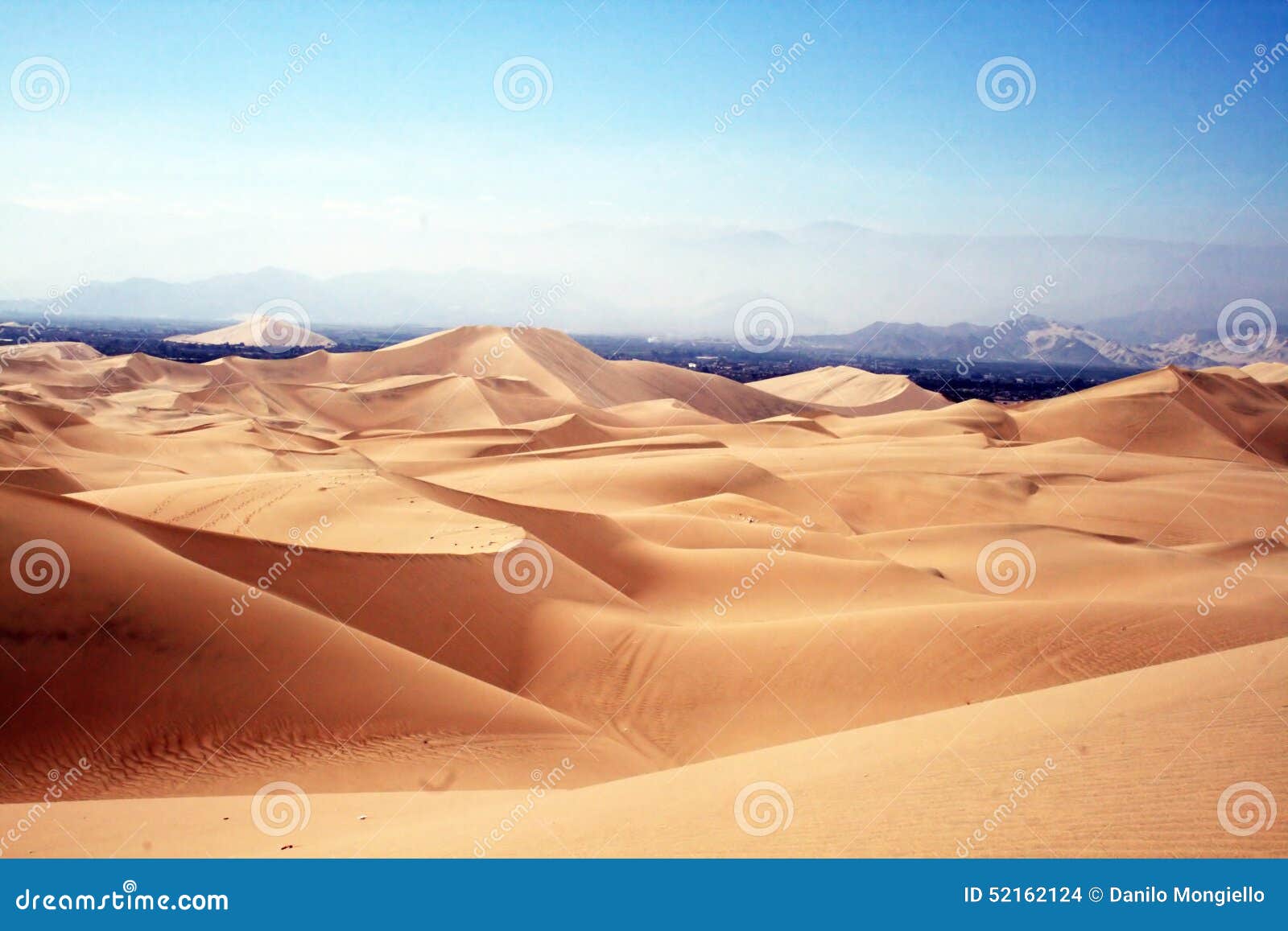 Chauchilla desert stock photo. Image of huacachina, sands - 52162124