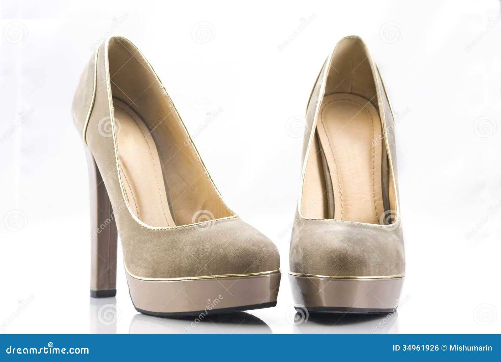 Chaussures De Talon Haut De Brown Photo stock - Image du talon ...