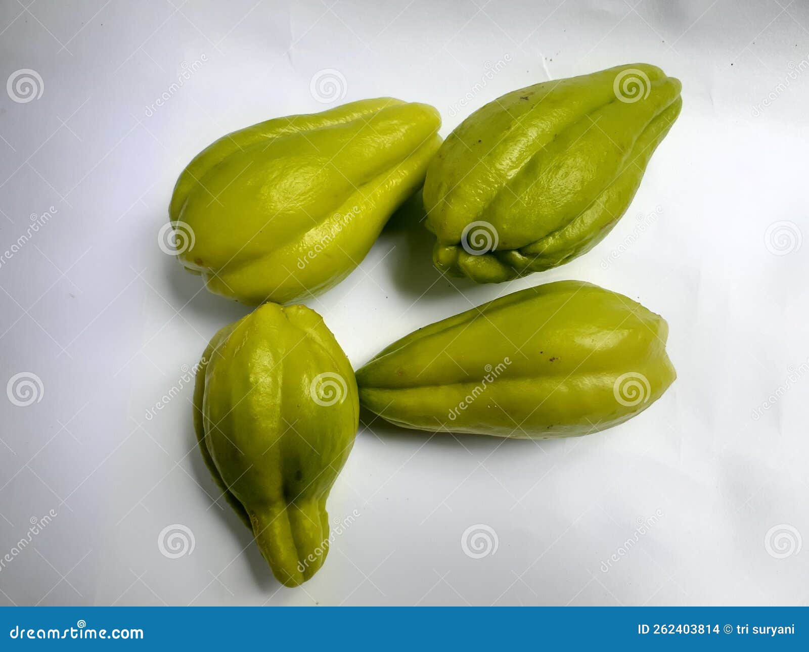 Chayote is a Fruit that Grows in the Tropics, Suitable for Steaming or ...