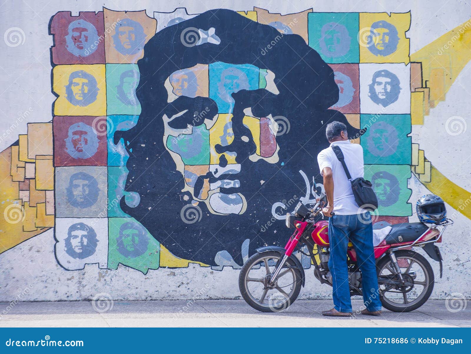 Che Guevara Mural photo éditorial. Image du amérique - 75218686