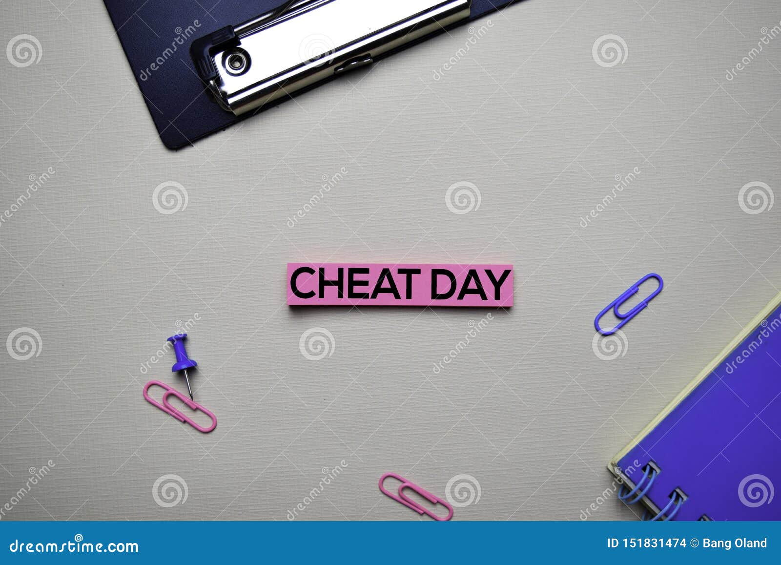 Cheat Day Text on Sticky Notes with Office Desk Concept Stock Photo ...