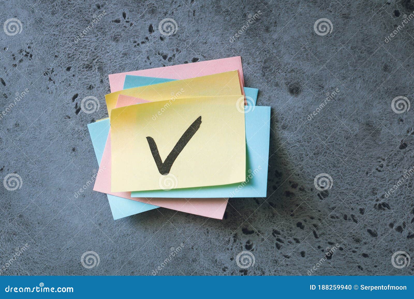 Check Mark on a Sticky Note Stock Photo - Image of vote, hand: 188259940