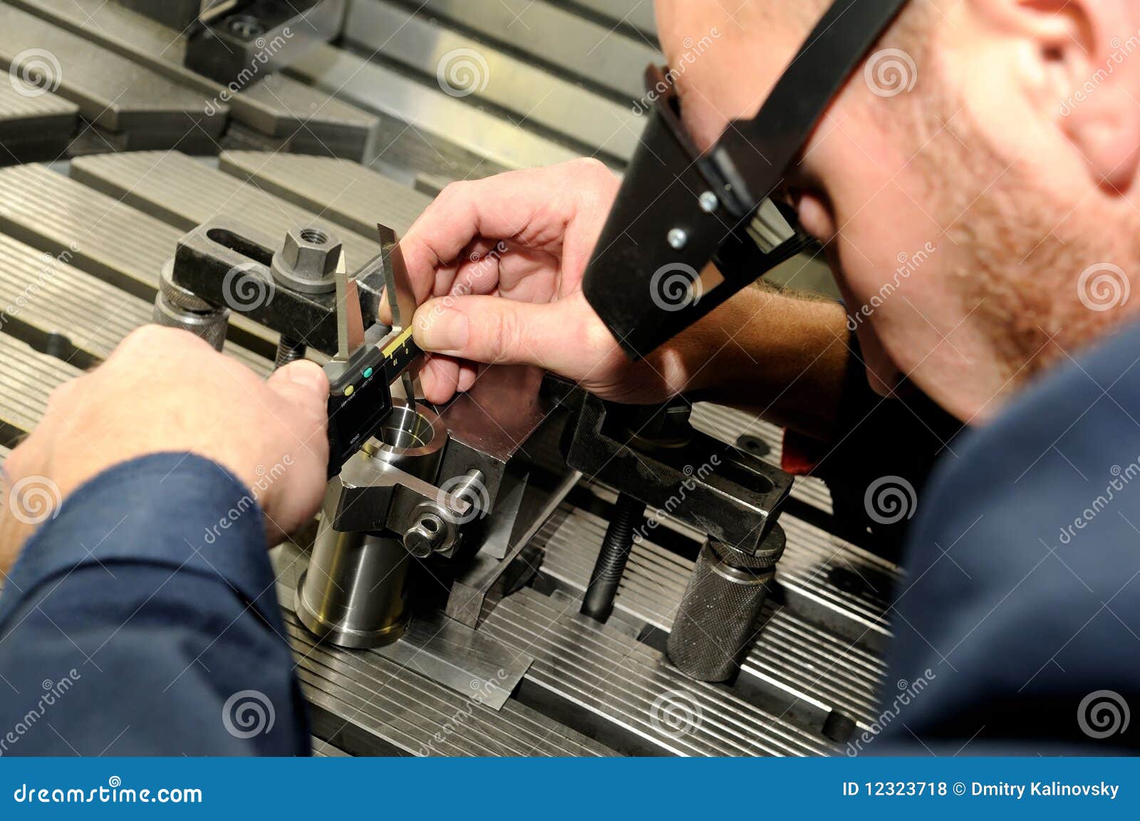 Check Measurment by Caliper Stock Photo - Image of mechanical, gage ...