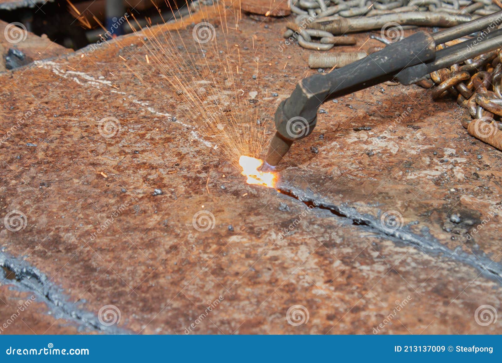 Checker Plate Cutting by Oxygen Acetylene Cutting Torch and Sparkle ...