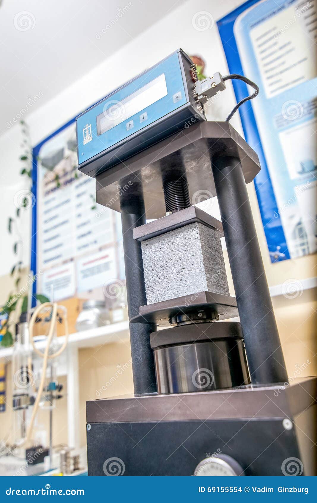 Checking of Concrete Quality during Cube Demolition Test Stock Photo ...