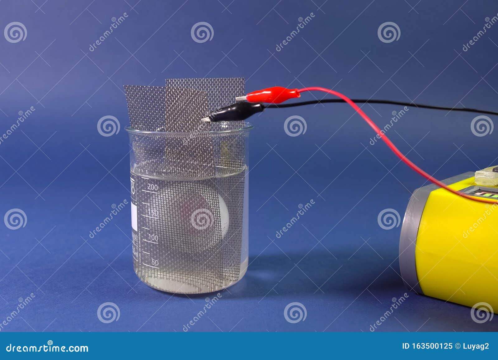 Anode Cathode Electrolyte Stock Photo | CartoonDealer.com #337712904