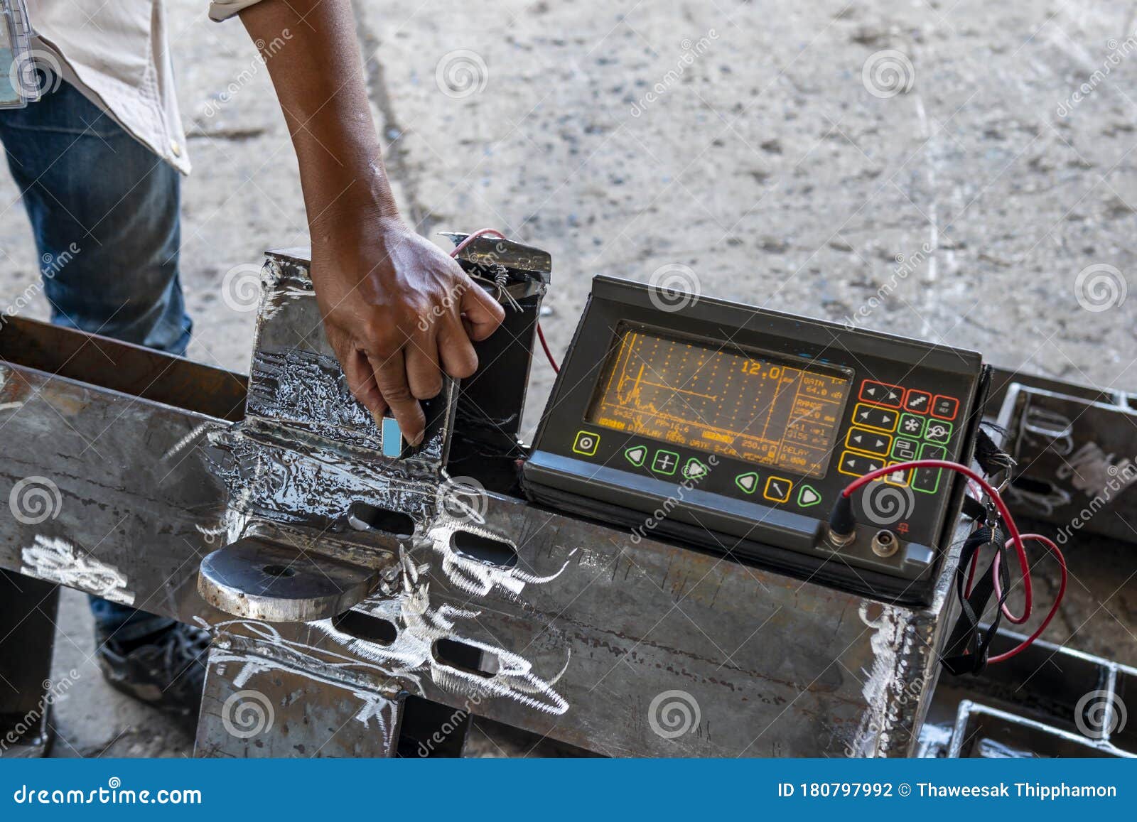 Checking Defect in Welded with Process Ultrasonic Testing UT Stock ...