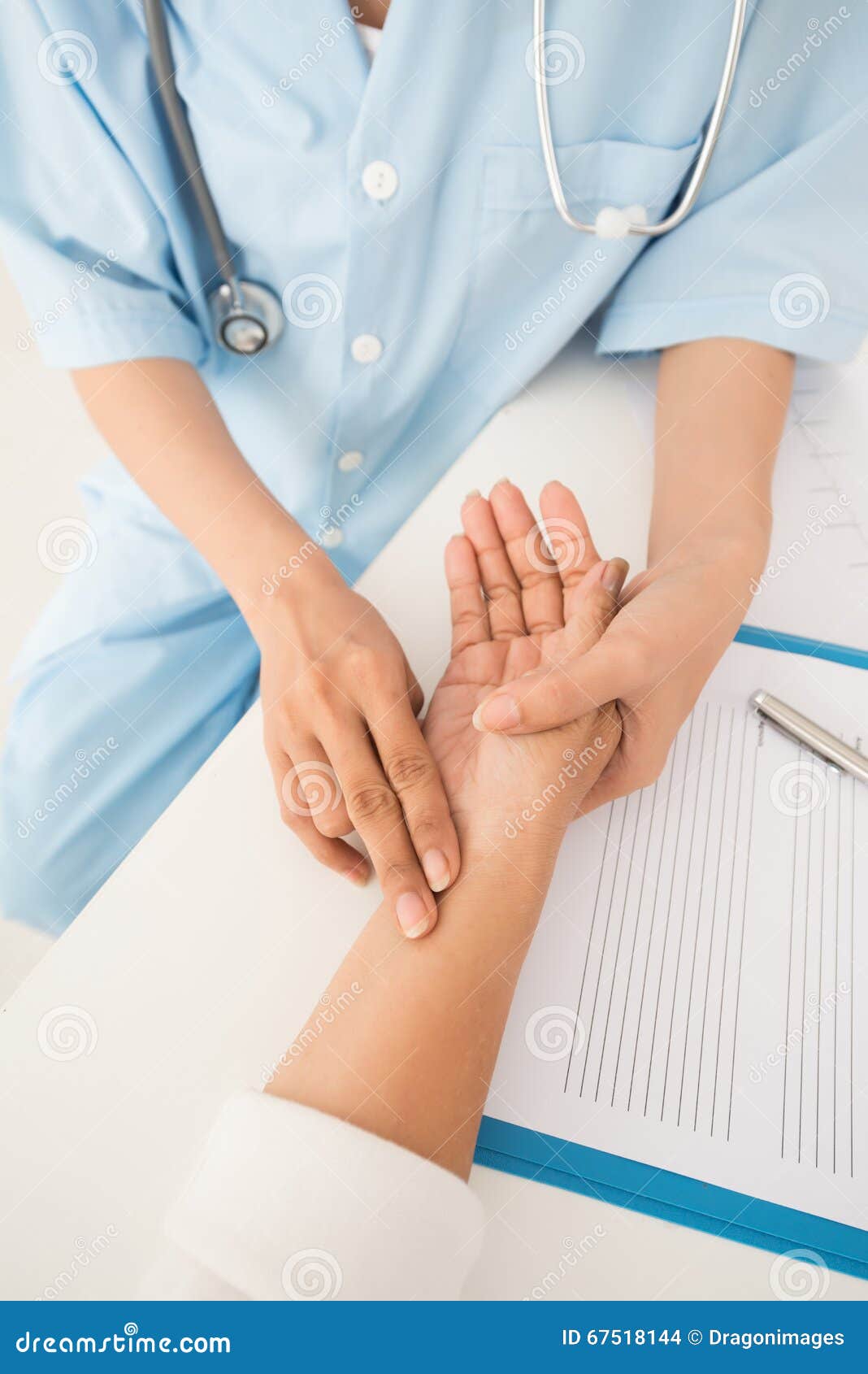 Checking pulse stock photo. Image of practitioner, pressure - 67518144