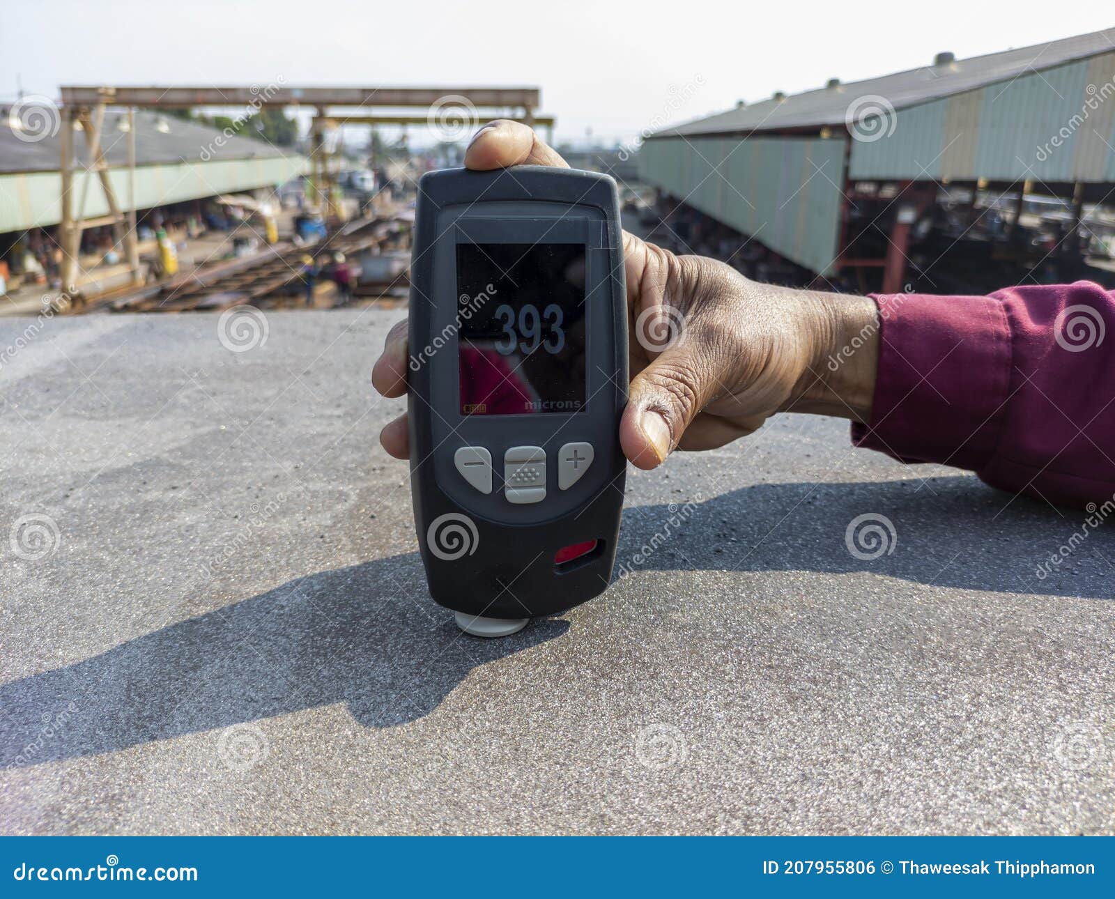 Checking Surface Roughness Machining Part By Roughness Tester Machine ...