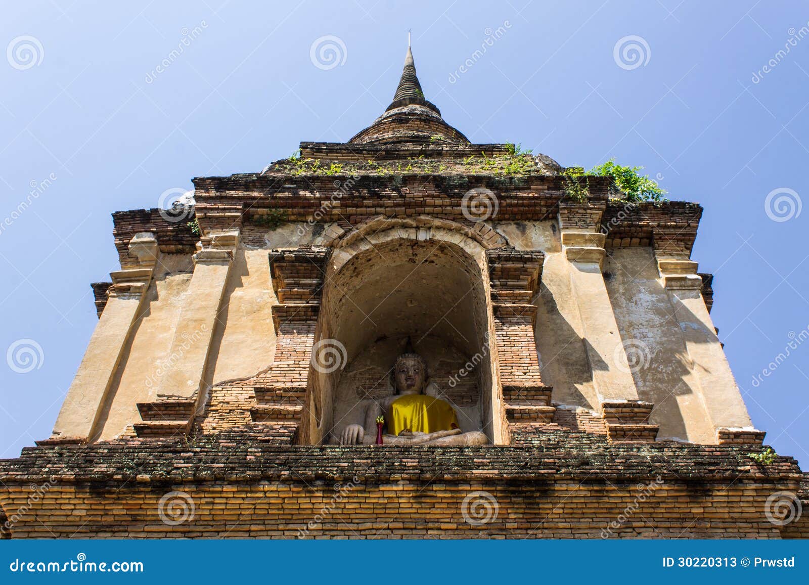 Chedi in Wat Chedyod , Chiangmai Stock Image - Image of destinations ...