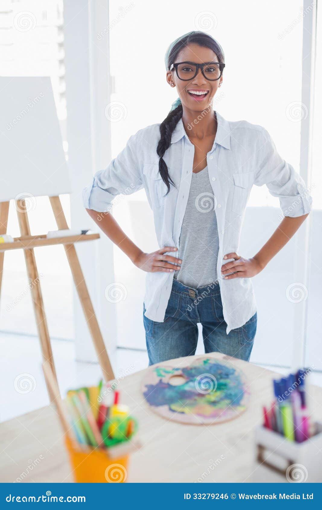 Cheerful Pretty Artist Posing Stock Photo - Image of pens, artist: 33279246