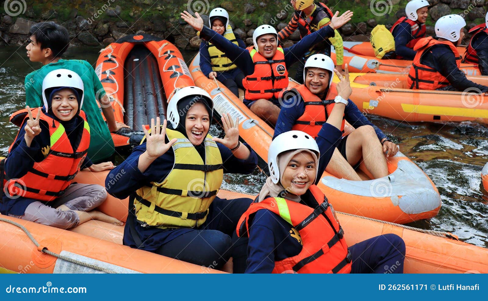 Cheerful Team is Rafting on a River Editorial Photo - Image of leisure ...