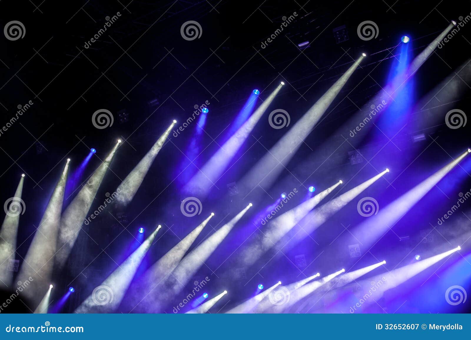Cheering crowd stock image. Image of excitement, group - 32652607