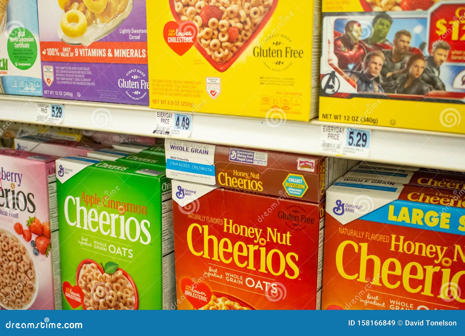 Cheerios at the store editorial stock image. Image of familiar - 158166849