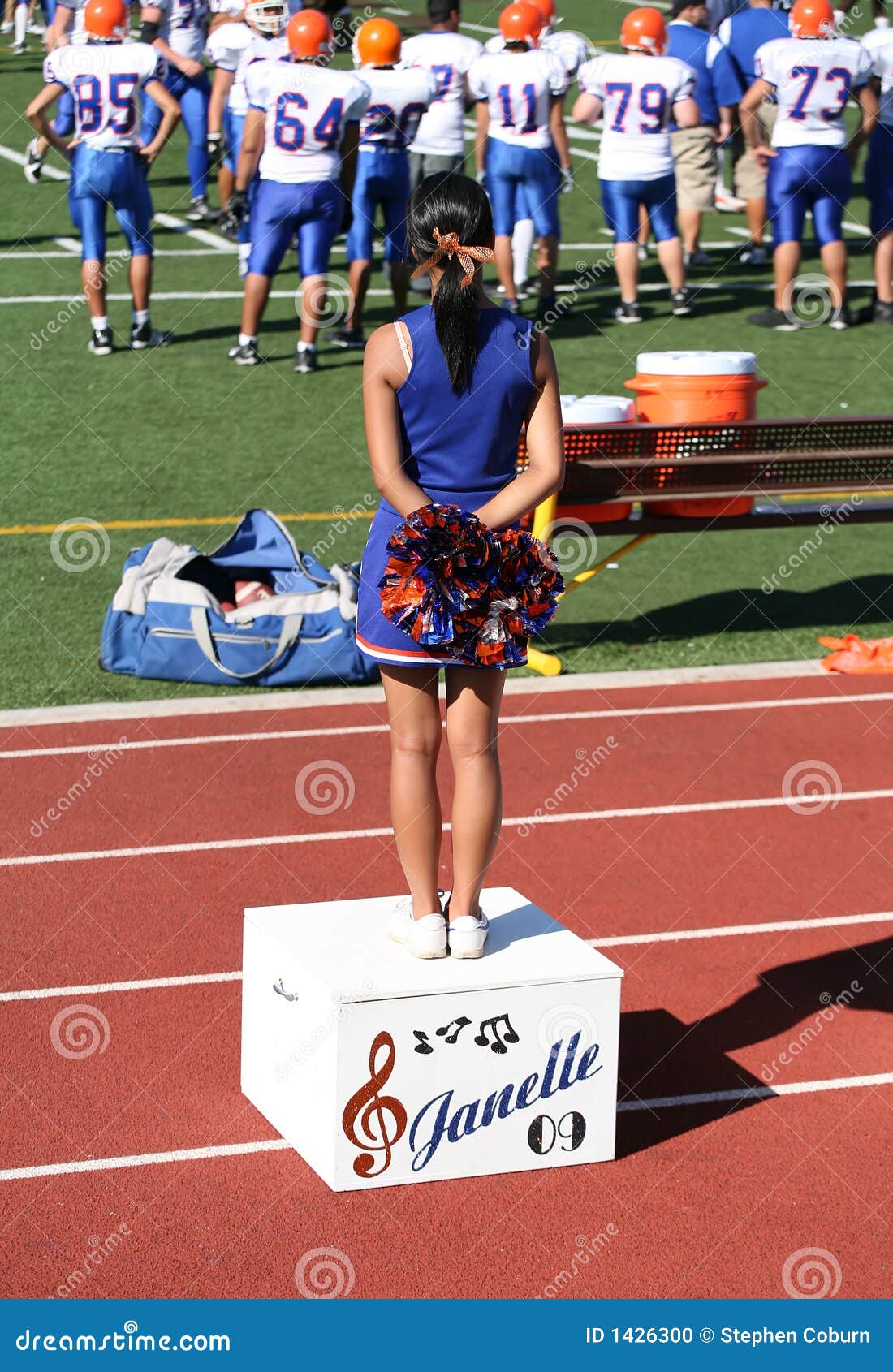 Cheerleader at Football Game Editorial Image - Image of college ...
