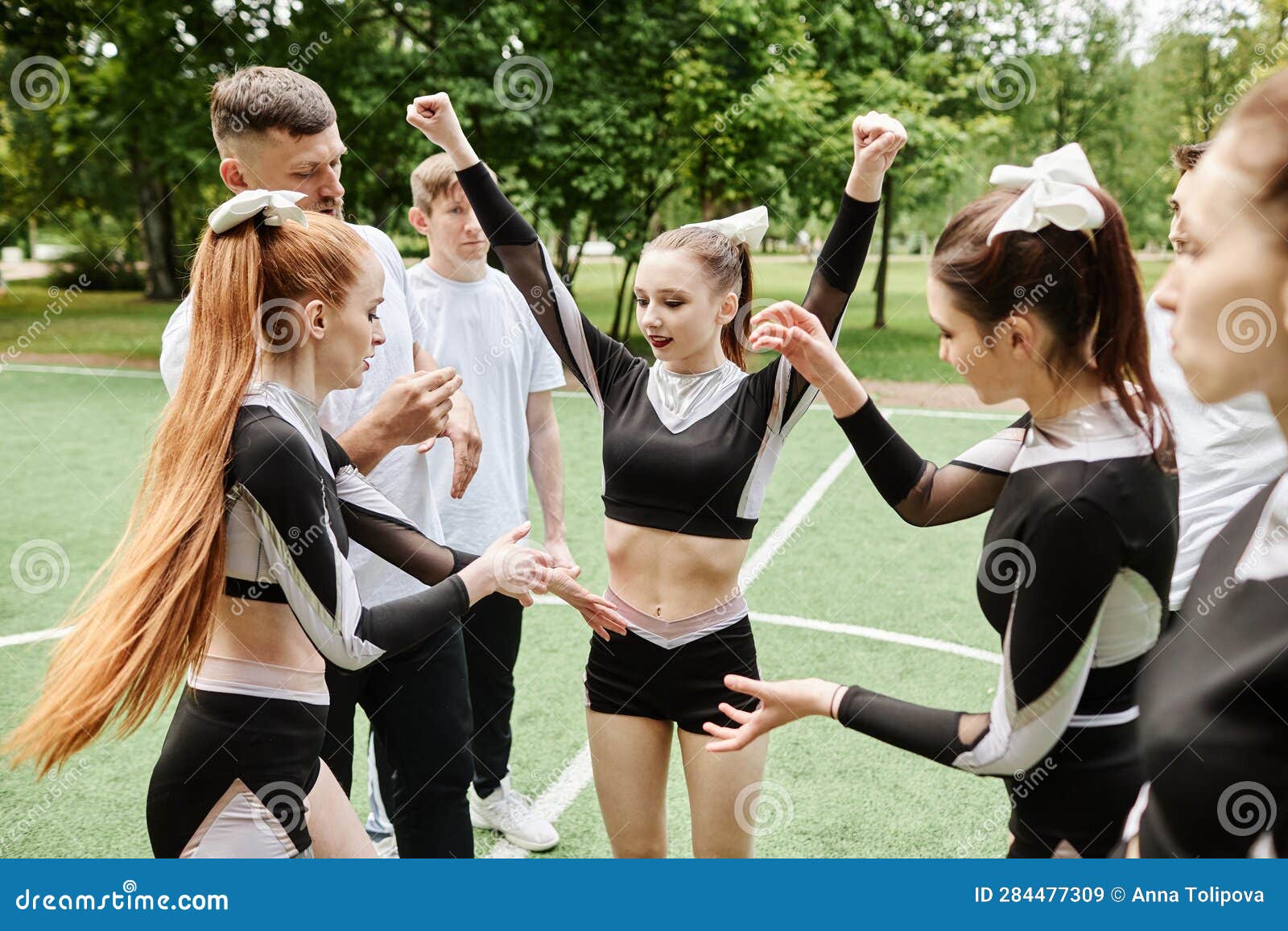 Cheerleading Girls Practicing Tricks at Training Stock Image - Image of ...