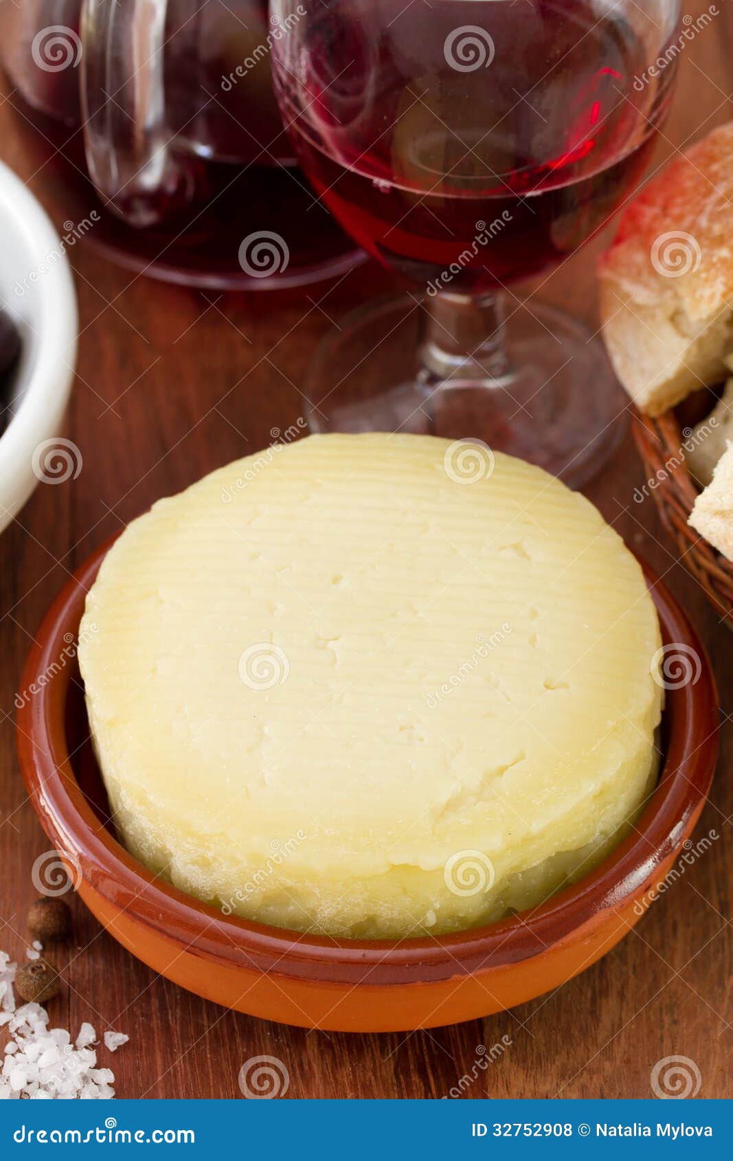 Cheese in ceramic dish stock photo. Image of mediterranean - 32752908