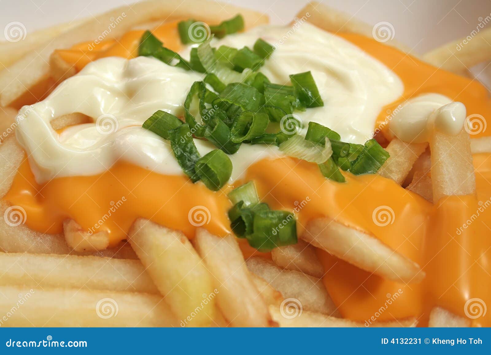 Cheese Fries Drizzle Loaded Or Potato Chips With Cheddar Cheese In ...