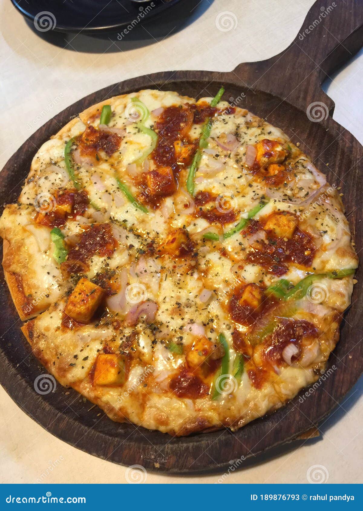 Cheese pizza stock image. Image of pizza, cheese, panner - 189876793