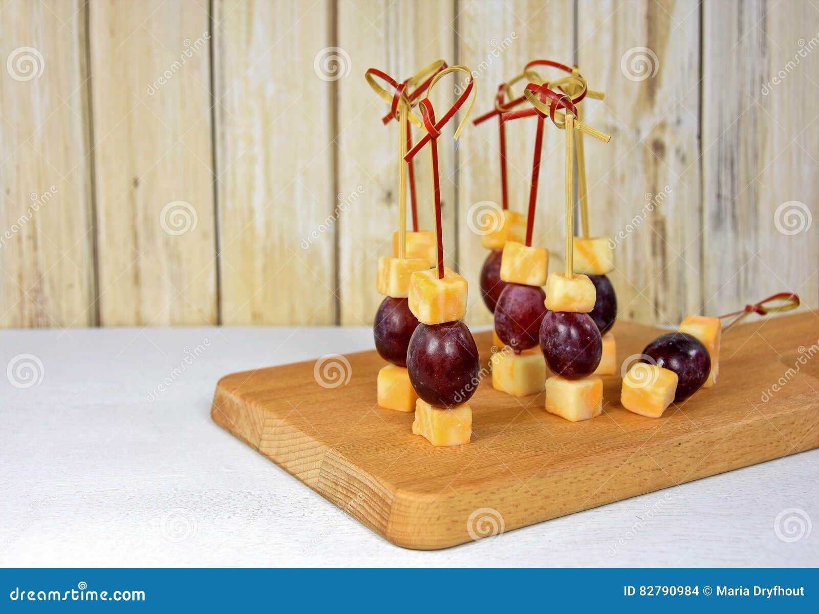 Cheese and Red Grapes Appetizer on Stick Stock Photo - Image of grape ...