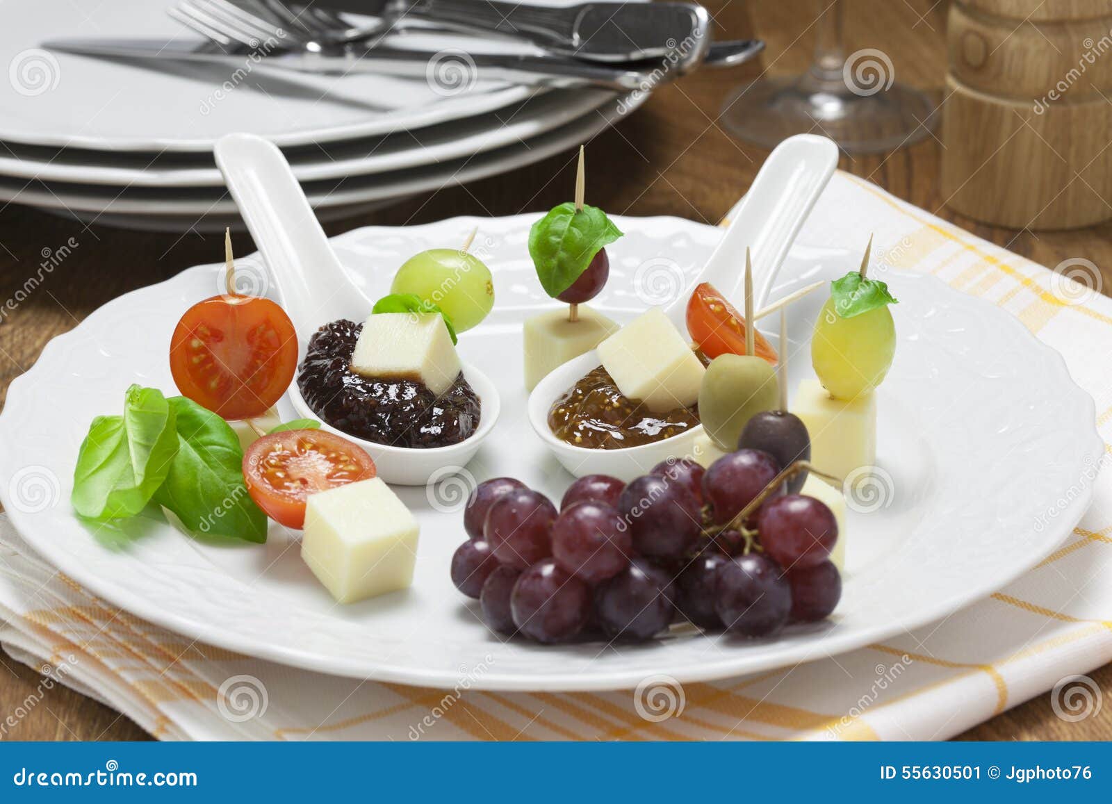Cheese Skewer in Ceramic Spoon Stock Image - Image of porcelain, plates ...