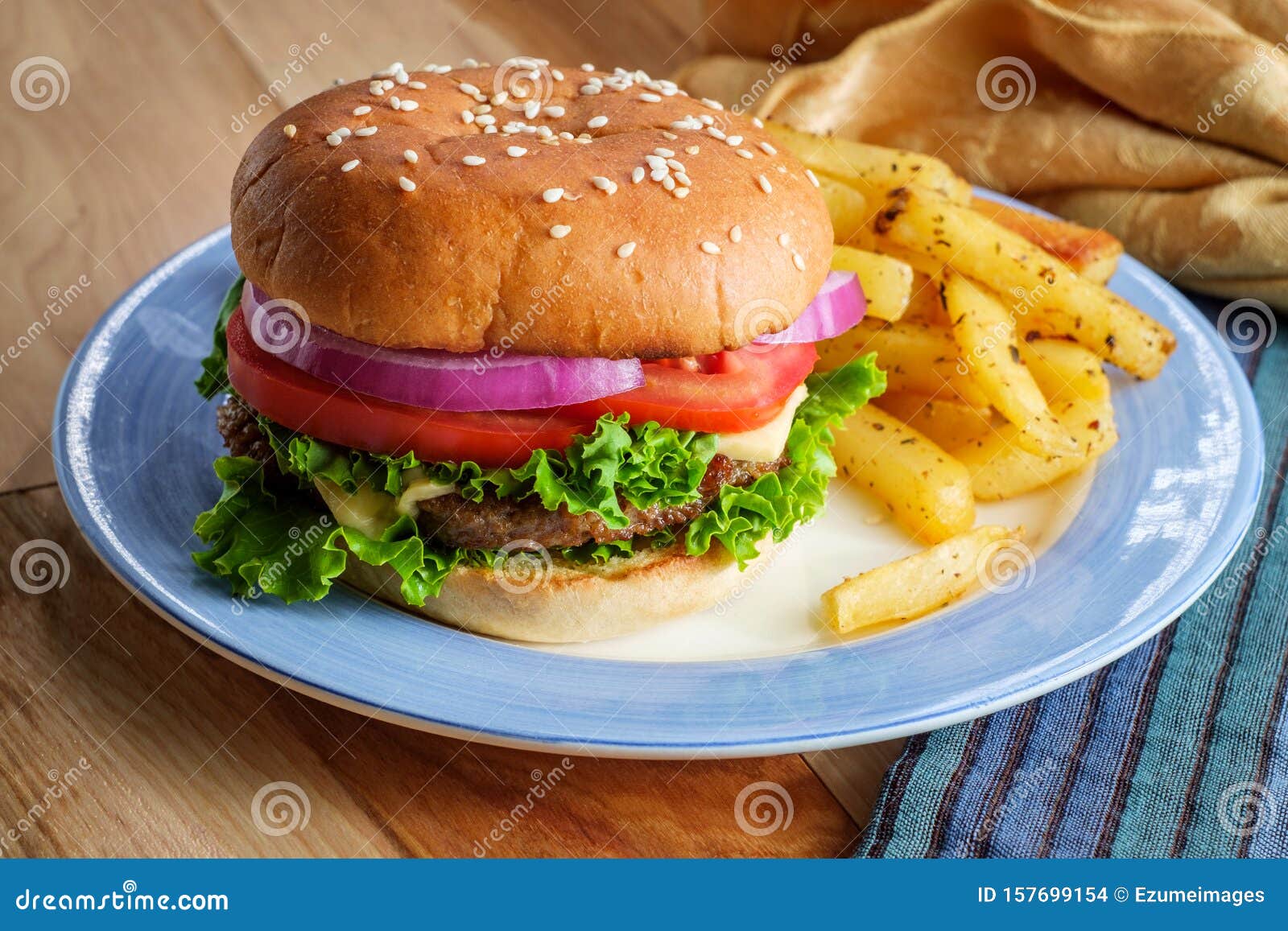 Cheeseburger Sesame Seed Bun Stock Photo - Image of kitchen, patty ...