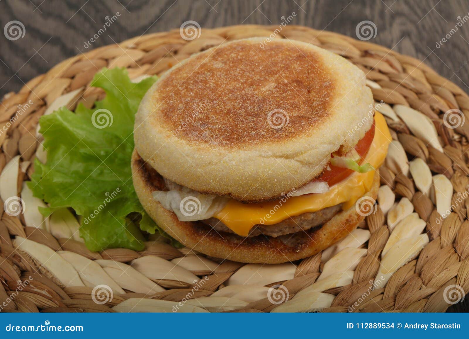 Cheeseburger stock photo. Image of tasty, meal, delicious - 112889534