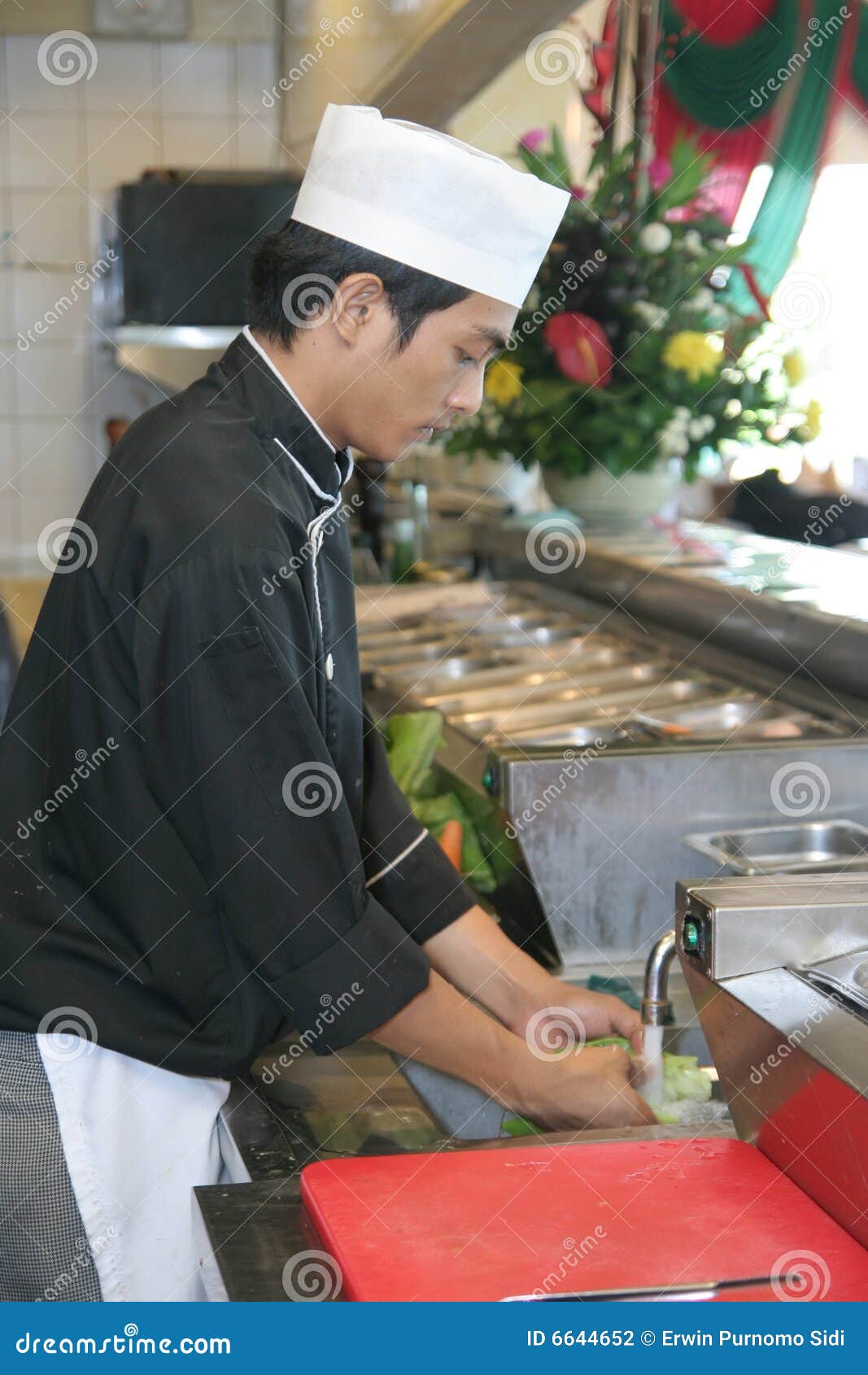 Chef Cooking at Restaurant Kitchen Stock Photo - Image of show ...
