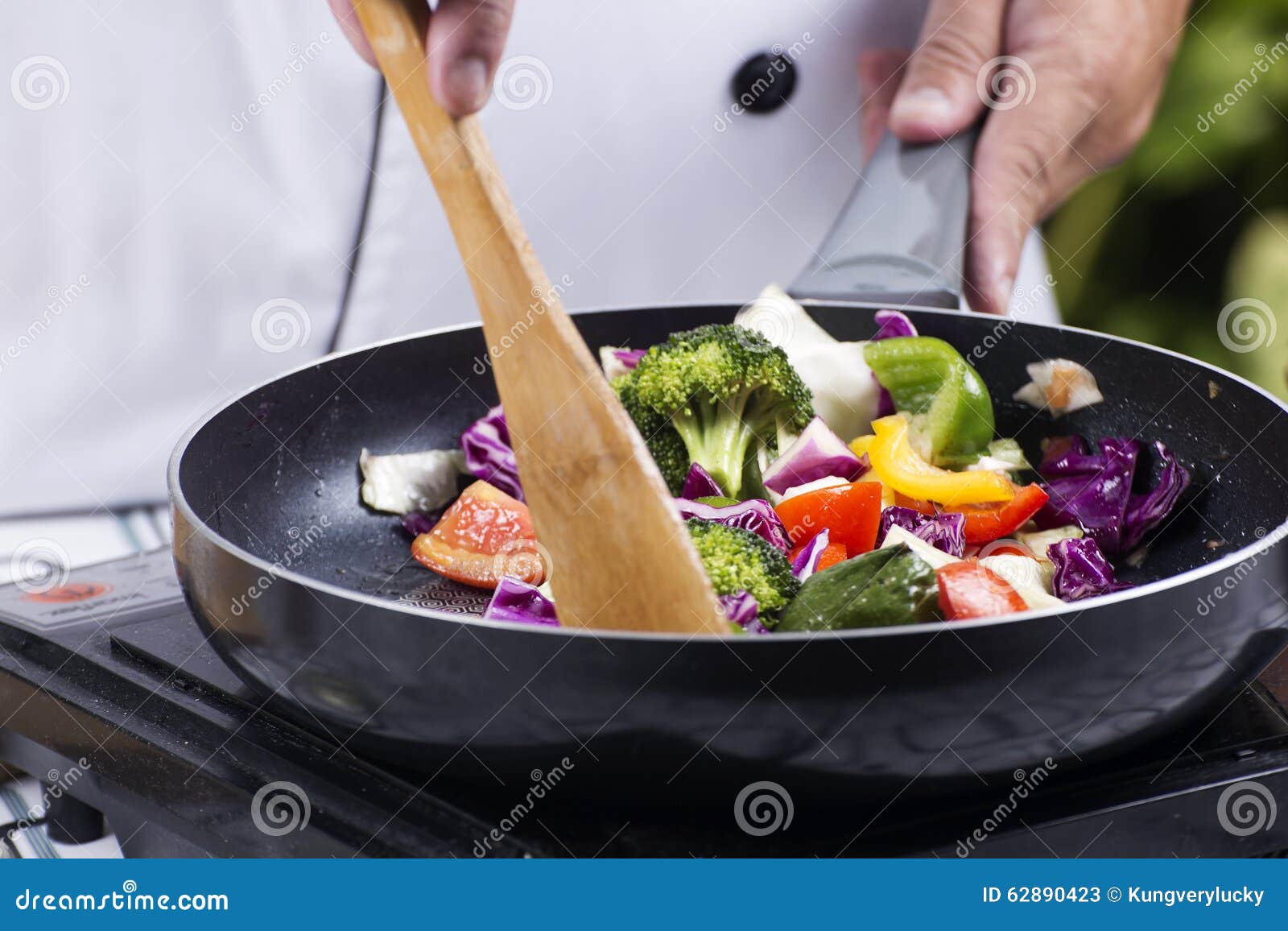 Chef Cooking Stir Fried Vegetable Stock Image - Image of gourmet, asian ...