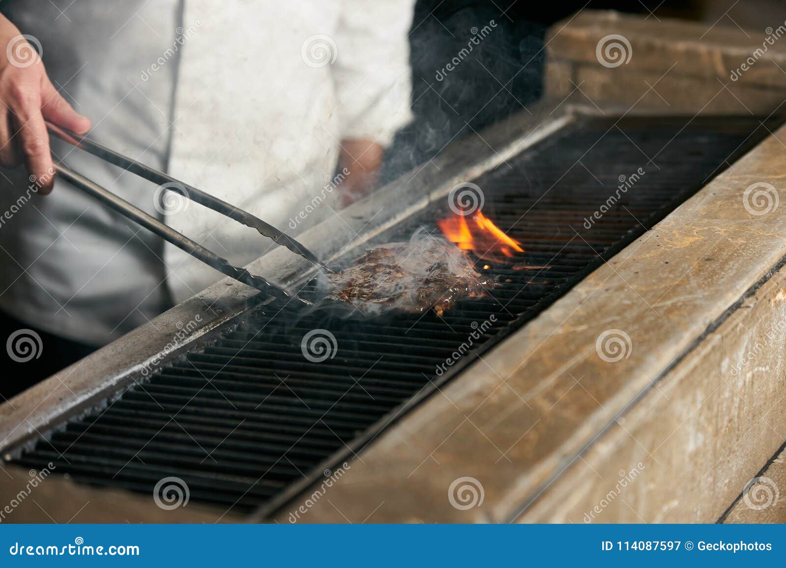 Chef Grilling Beef Steak on Flame Stock Image - Image of heat, meat ...