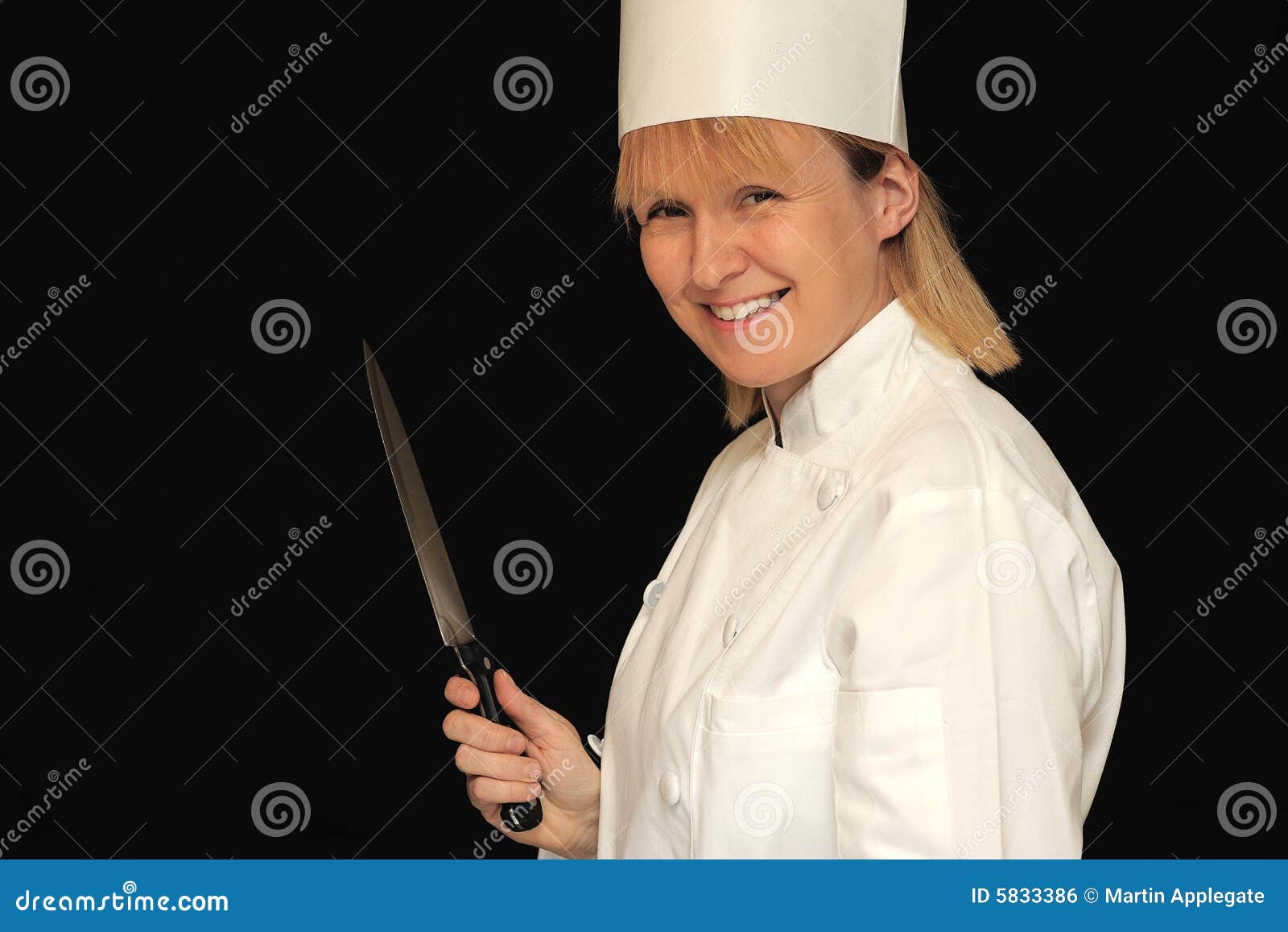 Chef-kok met mes stock foto. Image of hoed, kledij, midden - 5833386 Chef-kok met mes stock foto. Image of hoed, kledij, midden - 5833386