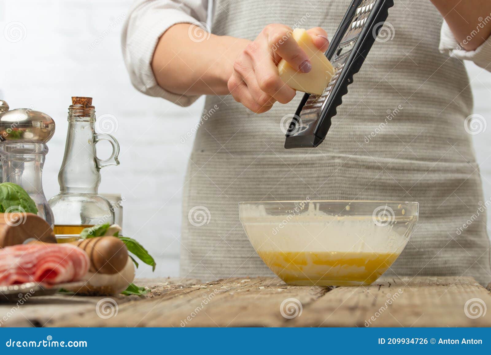 Chef Rubs Cheese Sauce Cheese Cooking Sauce Light Kitchen Background ...