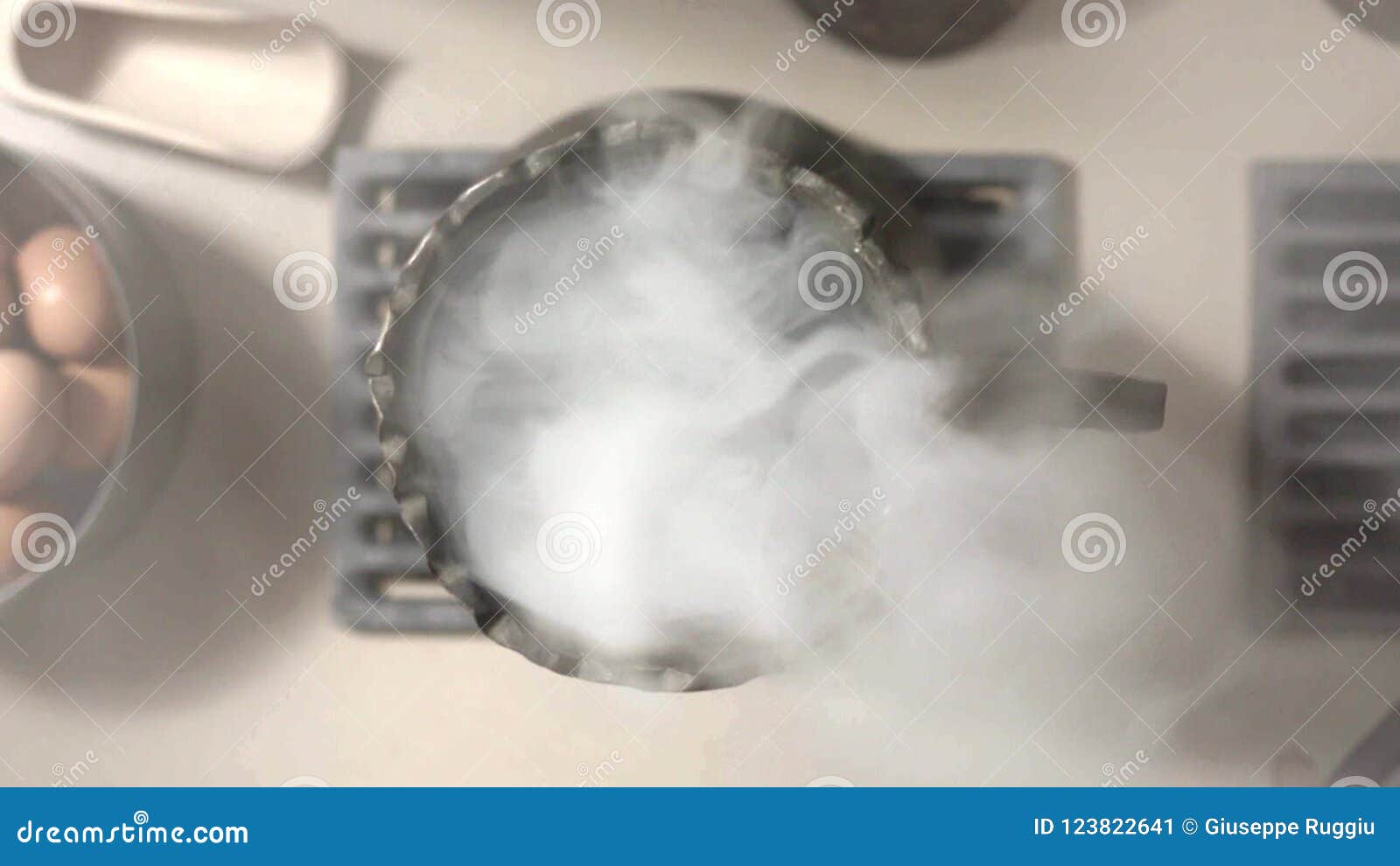 Smoke from the pot stock video. Video of food, shiny - 123822641